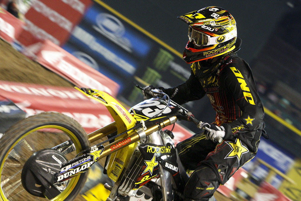 Martin Davalos - Vital MX Pit Bits: Phoenix 2011 - Motocross Pictures ...