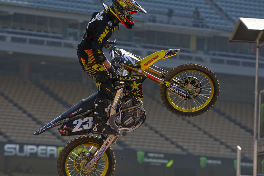 Martin Davalos - Vital MX Pit Bits: Los Angeles 2011 - Motocross ...