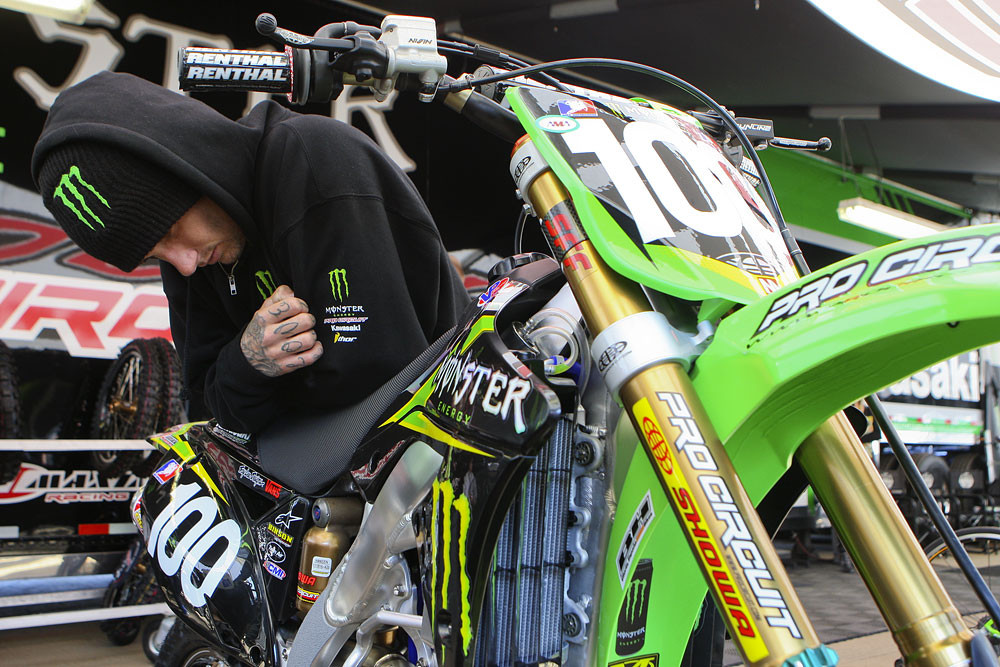 Josh Hansen - Vital MX Pit Bits: Los Angeles 2011 - Motocross Pictures ...