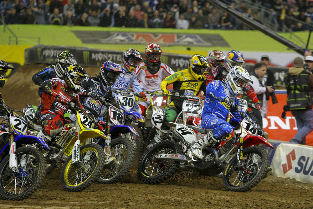 Supercross main event start 4 - Photo Blast: Houston 2011 - Motocross ...