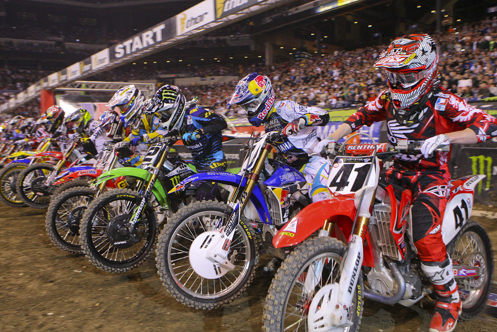 Supercross main event start - Photo Blast: Indianapolis 2011 ...