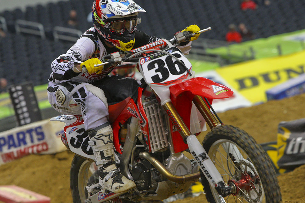 Cole Seely - Vital MX Pit Bits: Dallas 2011 - Motocross Pictures - Vital MX