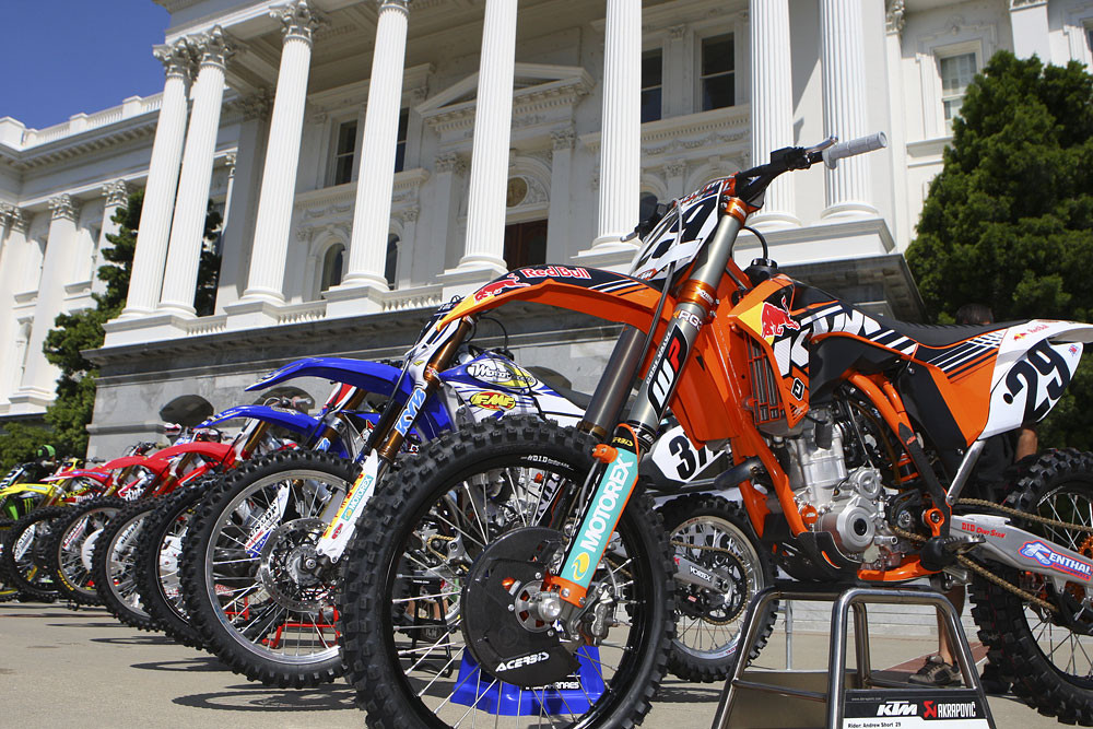Lucas Oil AMA Pro Motocross Championship - Hangtown Press Day ...