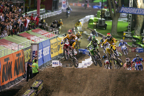 Inside The Dirt Lab - Motocross Feature - Vital MX