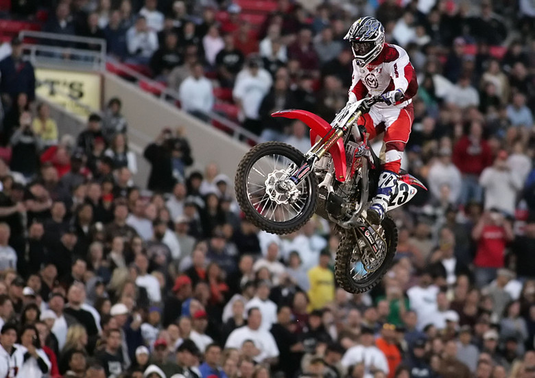 Vital Buzz: Las Vegas Supercross (& More) - Motocross Feature - Vital MX