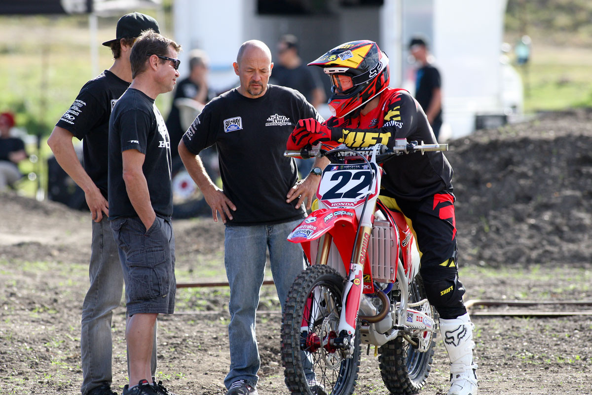 New crew - Chad Reed 2012 - Motocross Pictures - Vital MX