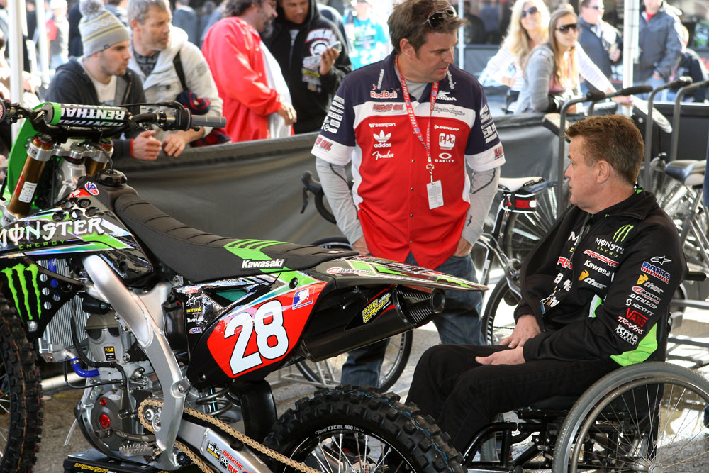 Troy Lee and Mitch Payton - Vital MX Pit Bits: Los Angeles - Motocross ...