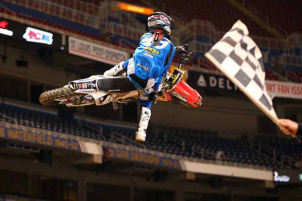 Justin Bogle - Vital MX Pit Bits: St. Louis - Motocross Pictures - Vital MX