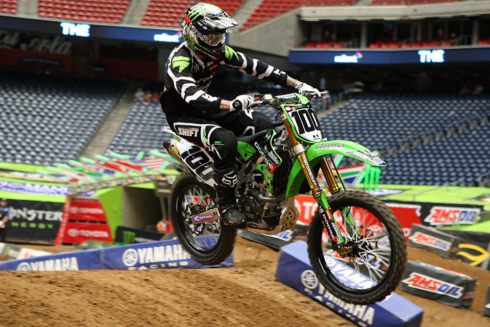 Josh Hansen - Vital MX Pit Bits: Houston - Motocross Pictures - Vital MX