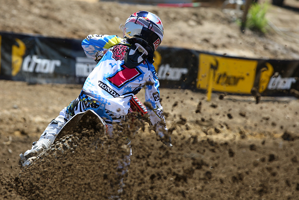 Ashley Fiolek - Photo Blast Hangtown 2012 - Motocross Pictures - Vital MX