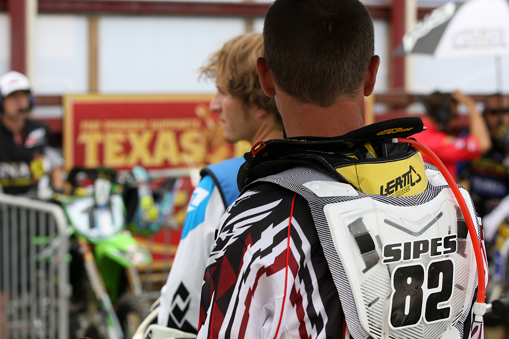 Justin Sipes - Vital MX Pit Bits: Freestone - Motocross Pictures - Vital MX