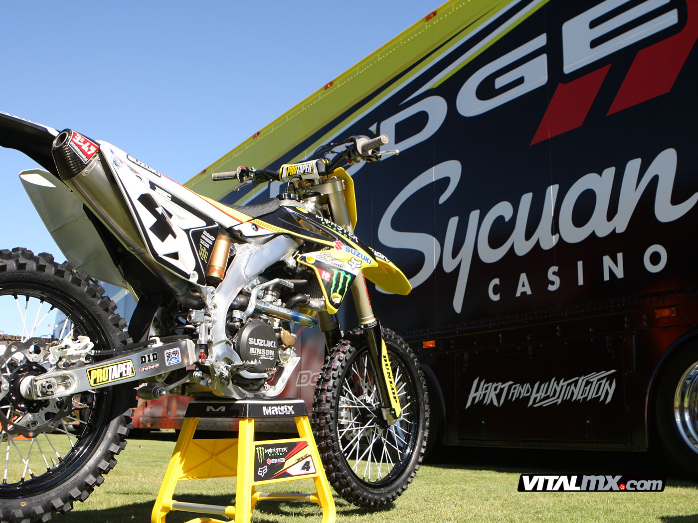 Ricky Carmichael - Bikes of the Monster Energy Cup - Motocross Pictures ...