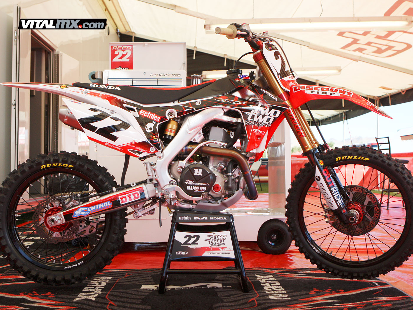 Chad Reed - Bikes of the Monster Energy Cup - Motocross Pictures - Vital MX