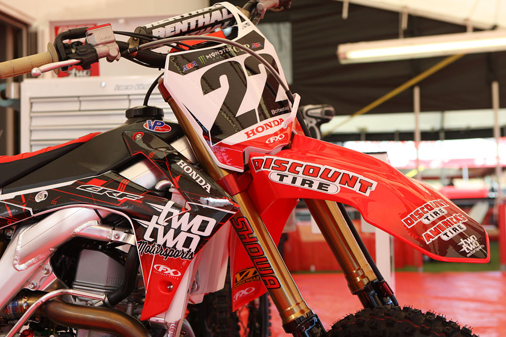 Chad Reed - Vital MX Pit Bits: Monster Energy Cup - Motocross Pictures ...