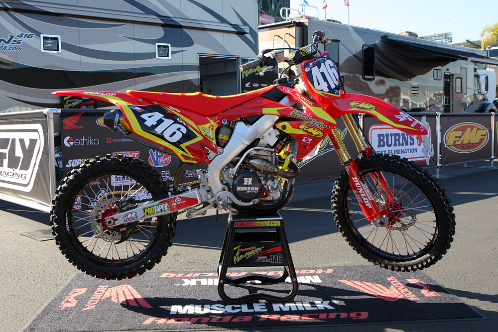 Austin Burns - Vital MX Pit Bits: Anaheim 1 - Motocross Pictures - Vital MX