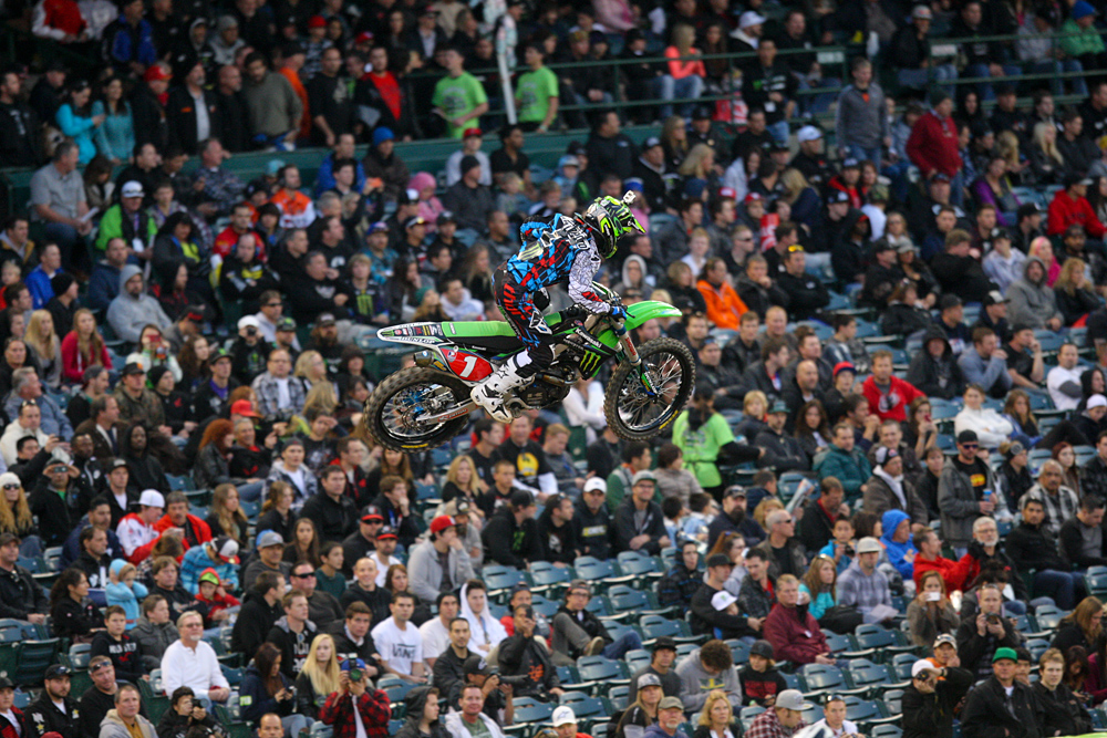 Ryan Villopoto - Vital MX Pit Bits: Anaheim 1 - Motocross Pictures ...