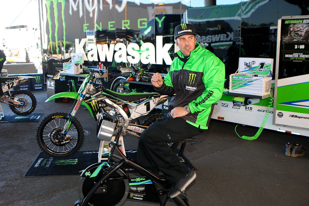 Mike Williamson - Vital MX Pit Bits: Phoenix - Motocross Pictures ...
