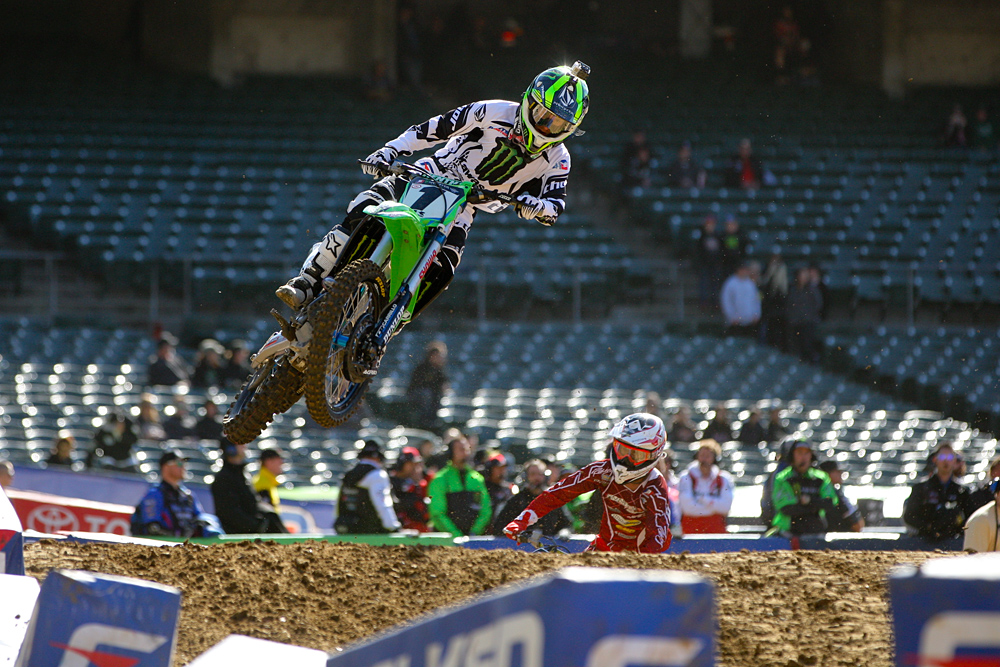 Ryan Villopoto - Vital MX Pit Bits: Oakland - Motocross Pictures - Vital MX