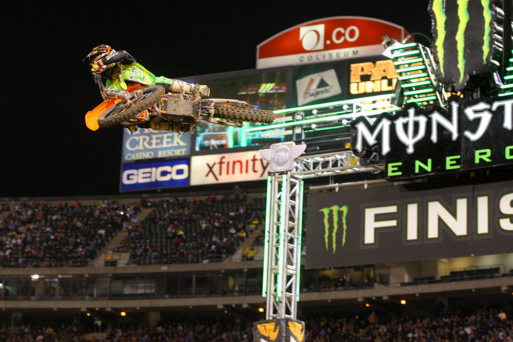 Josh Cachia - Photo Blast: Oakland - Motocross Pictures - Vital MX