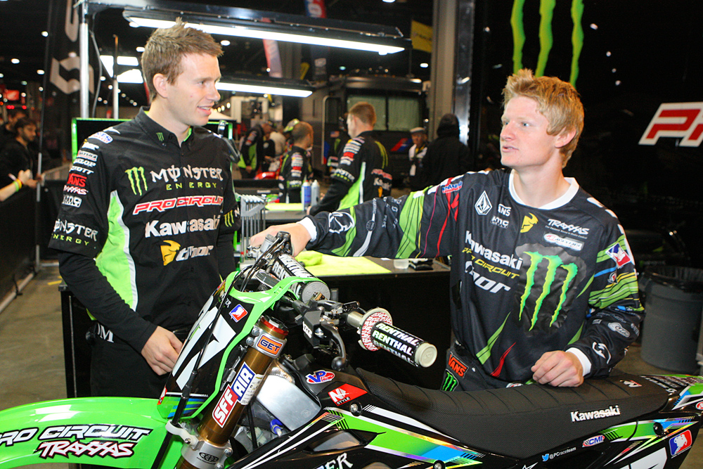 Ollie Stone and Justin Hill - Vital MX Pit Bits: Atlanta - Motocross ...