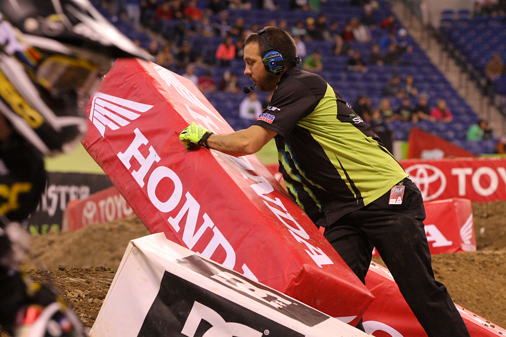Track crews - Vital MX Pit Bits: Indianapolis - Motocross Pictures ...