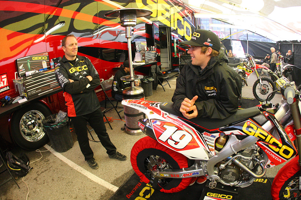 Mike Larocco and Wil Hahn - Vital MX Pit Bits: Indianapolis - Motocross ...