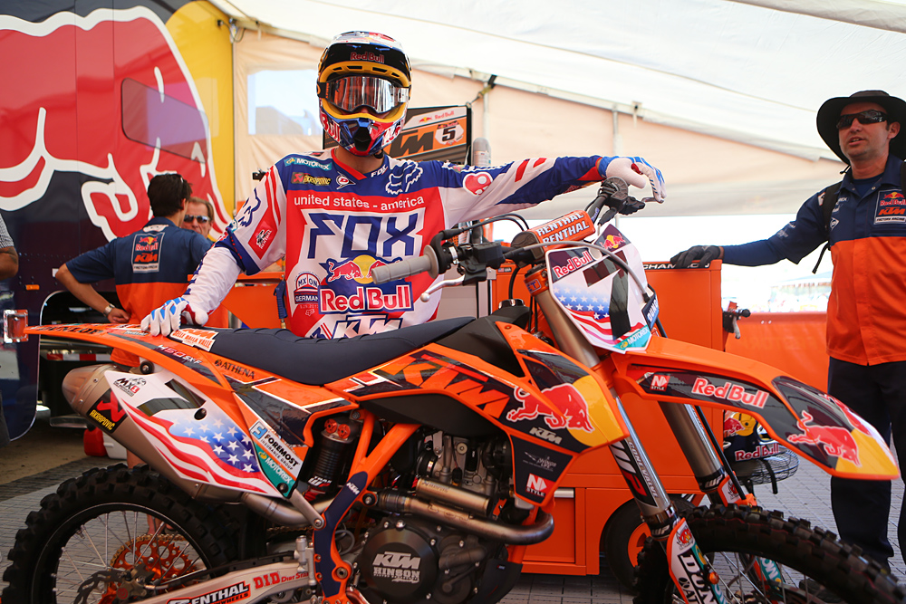 Ryan Dungey - Vital MX Pit Bits: Lake Elsinore - Motocross Pictures ...