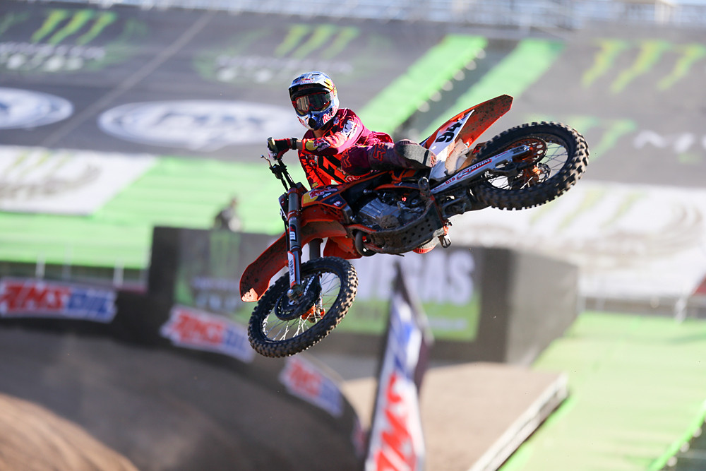 Ken Roczen - Vital MX Pit Bits: Monster Energy Cup - Motocross Pictures ...