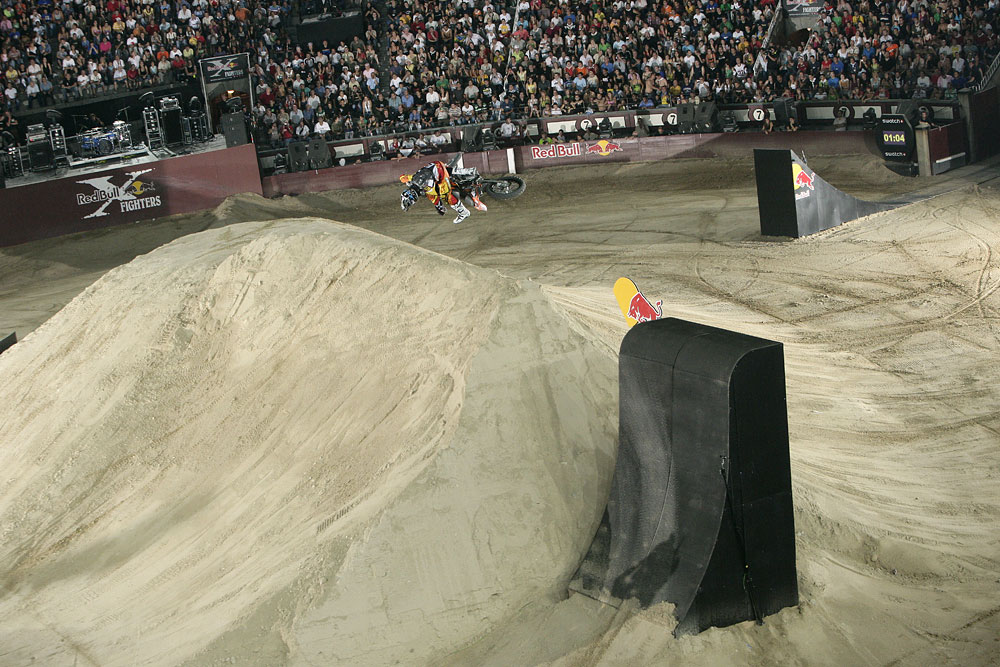 Matt Schubring - 2007 Red Bull X-Fighters: Madrid - Motocross Pictures ...