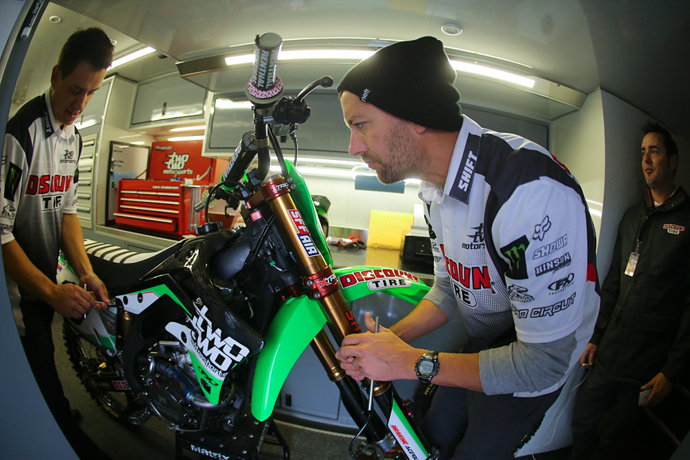 Lars Lindstrom and Oscar Wirdeman - Vital MX Pit Bits: Indianapolis ...