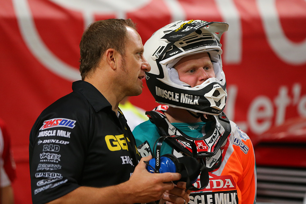 Mike LaRocco and Trey Canard - Vital MX Pit Bits: St. Louis - Motocross ...