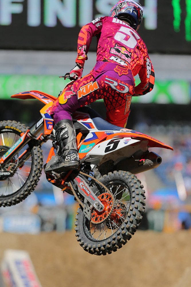Ryan Dungey - Vital MX Pit Bits: Seattle - Motocross Pictures - Vital MX