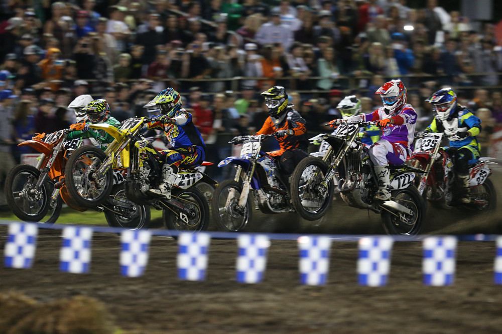 Main event start - Photo Blast: Thursday Night MX - Motocross Pictures ...