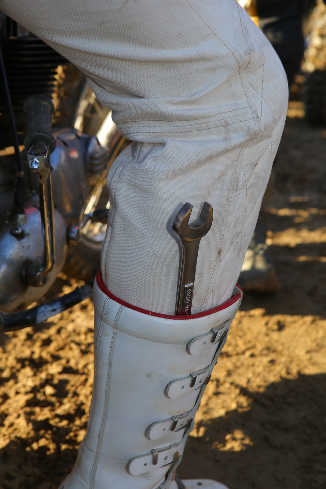 Rider/mechanic - Red Bull Day In The Dirt 17 - Motocross Pictures ...