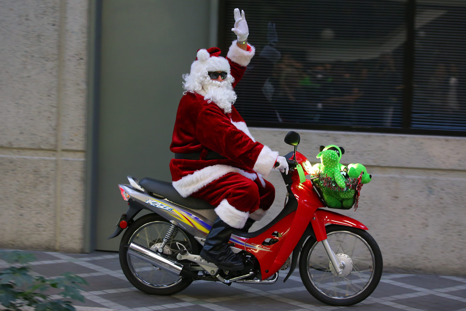 Santa - Monster Energy Kawasaki 2015 Racing Kick Off - Motocross ...