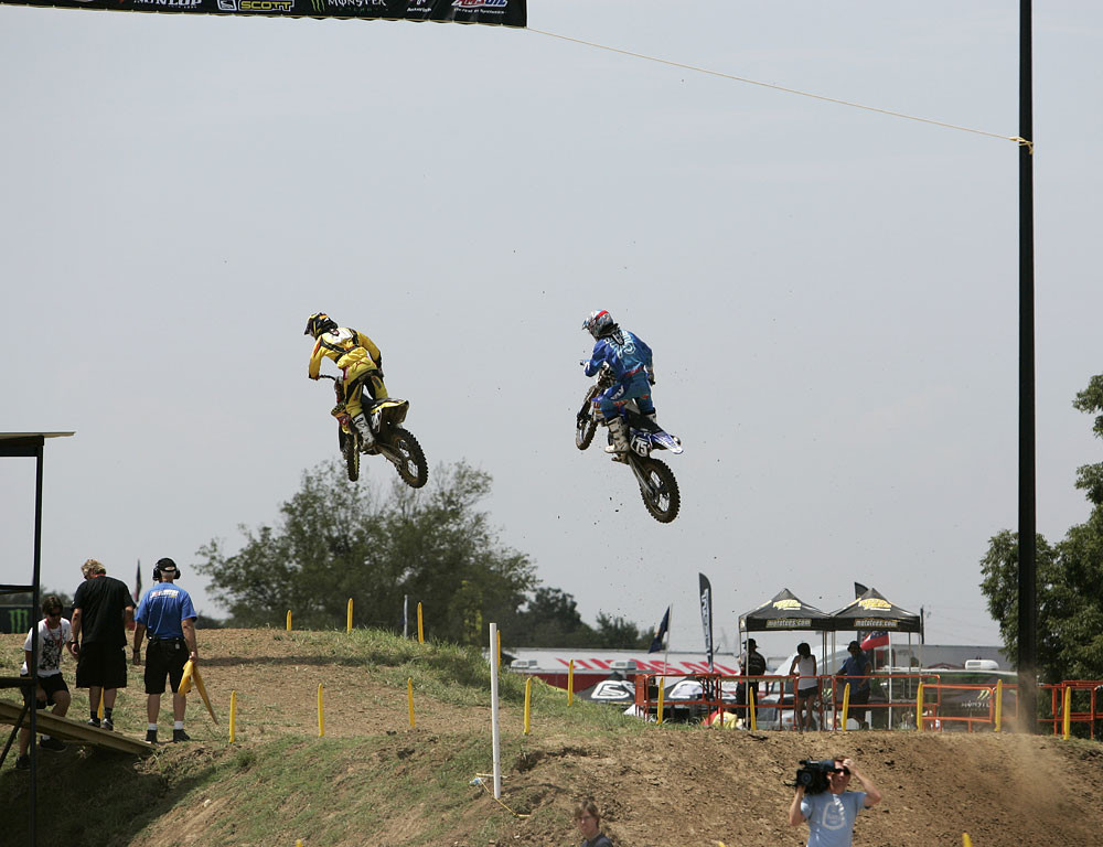 Finish line jump - Vital MX Pit Bits: Freestone 2007 - Motocross ...