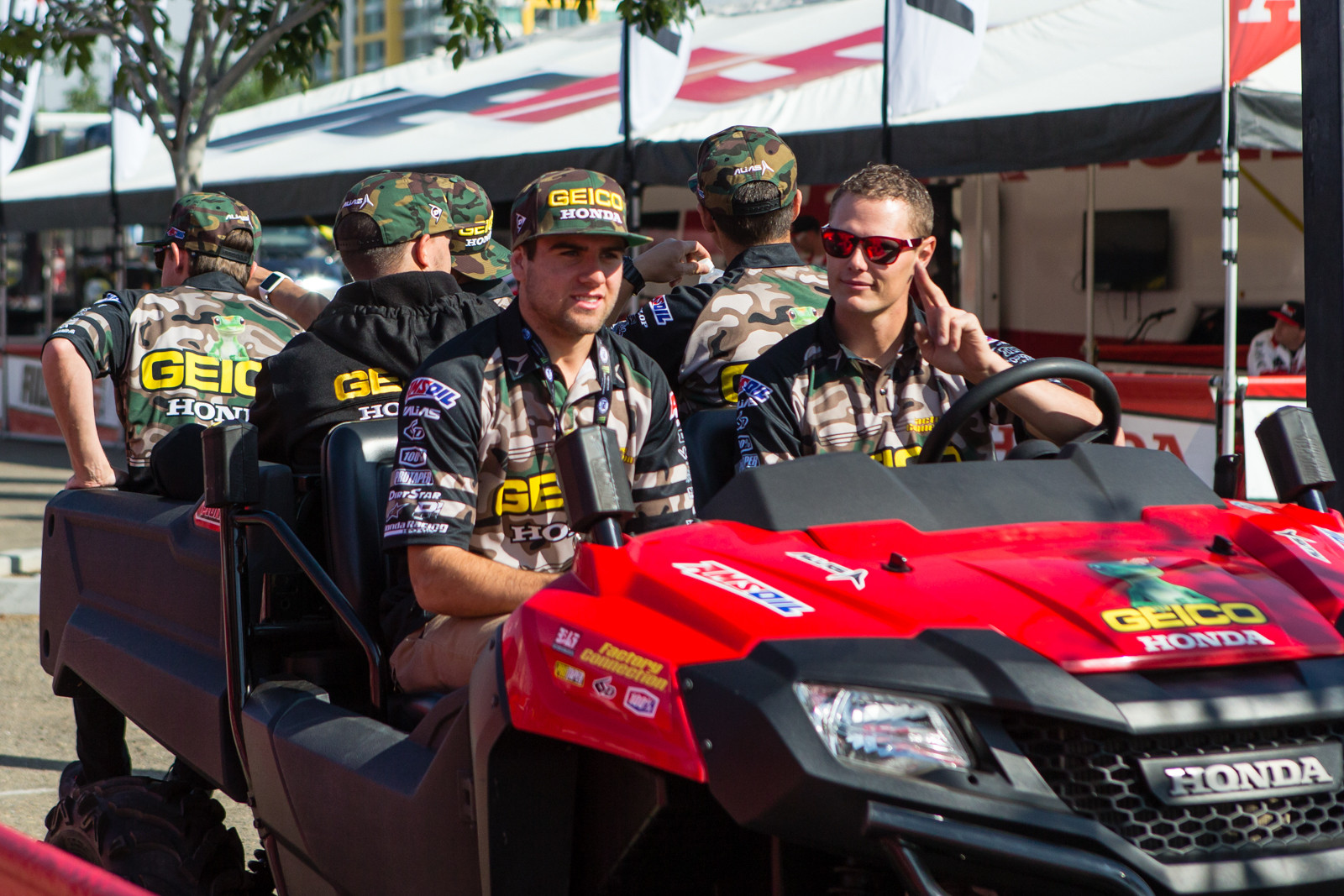 Geico Honda Crew - Vital MX Pit Bits: San Diego 2 - Motocross Pictures ...