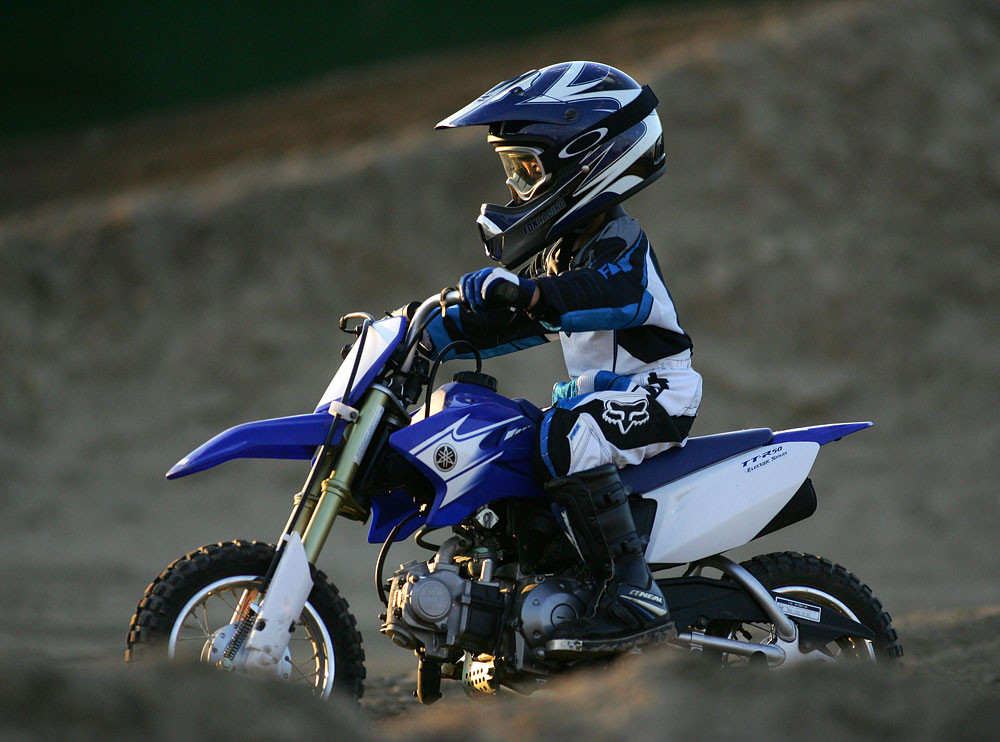 The smallest Yamaha TT-R - First Look: 2008 Yamaha TT-R Lineup ...