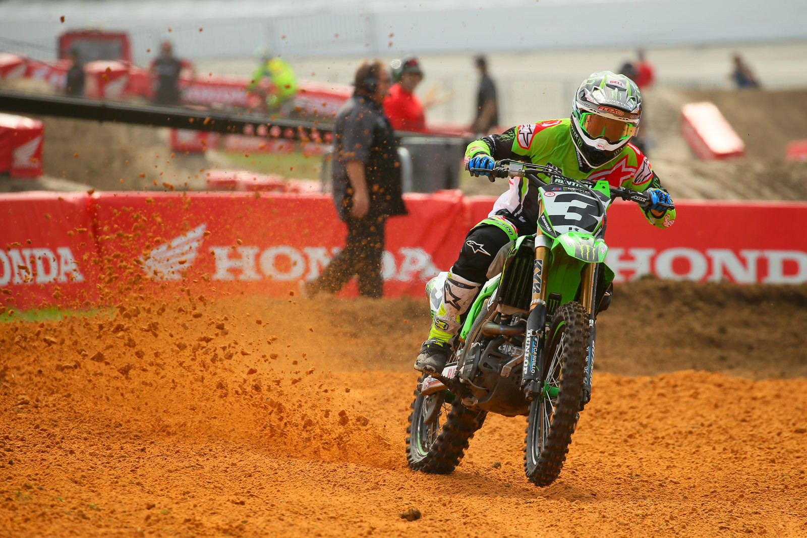 Eli Tomac - Vital MX Pit Bits: Daytona - Motocross Pictures - Vital MX