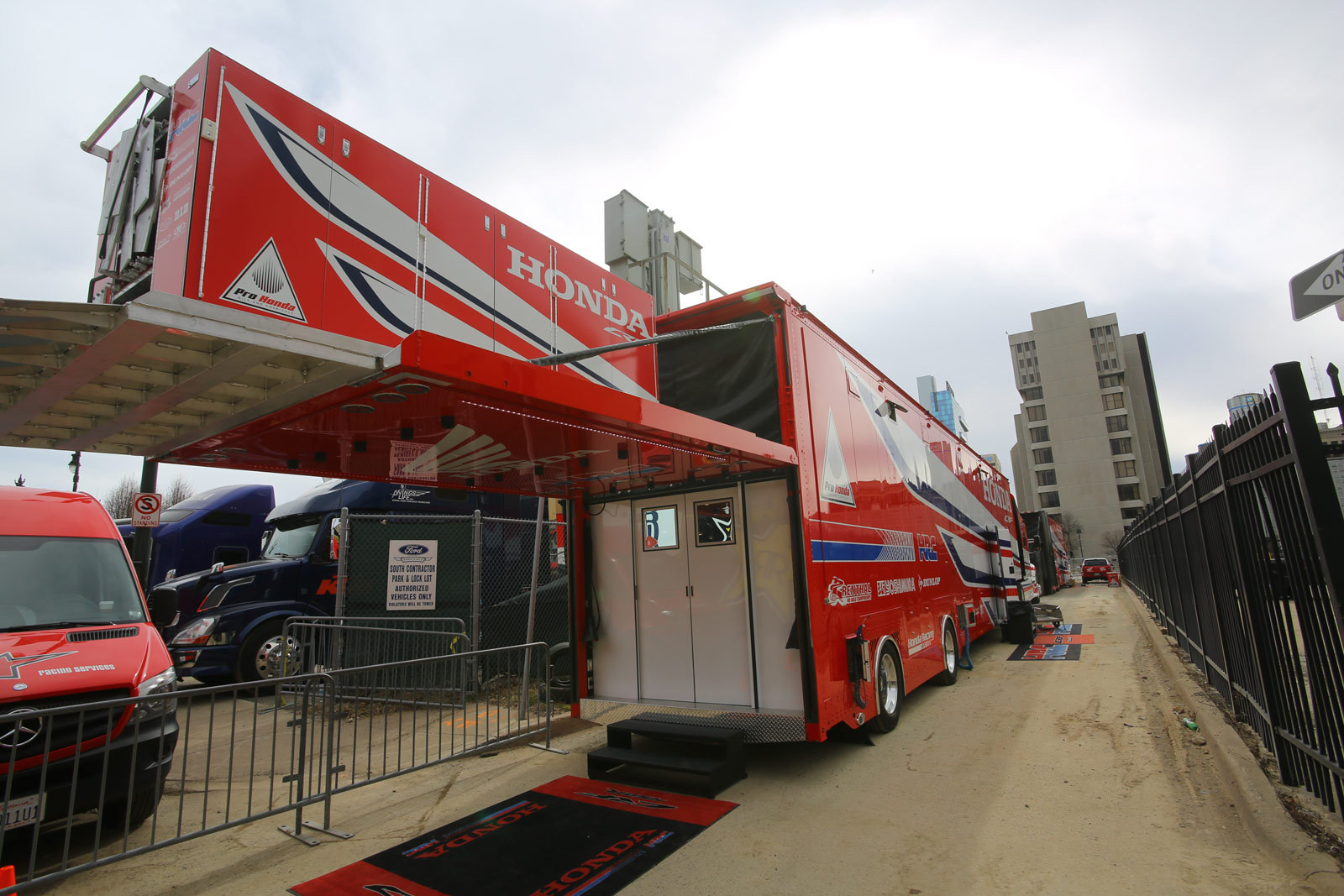 Team Honda HRC - Vital MX Pit Bits: Detroit - Motocross Pictures - Vital MX