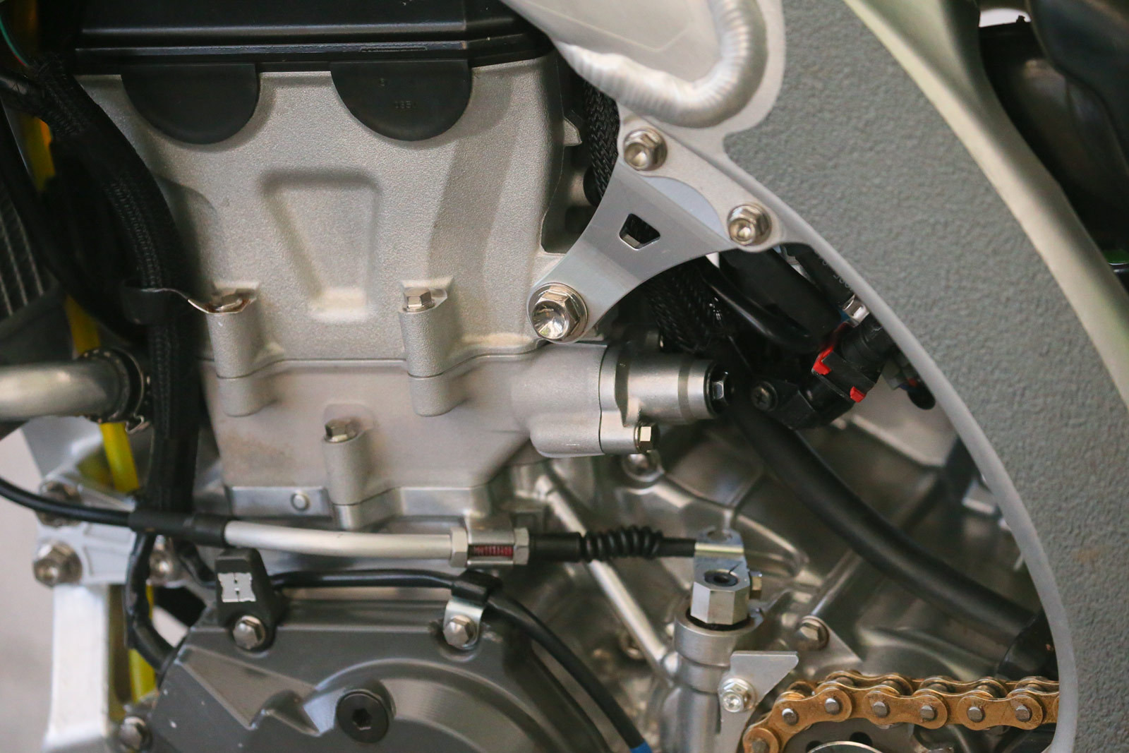 Motor mounts - Vital MX Pit Bits: East Rutherford - Motocross Pictures ...