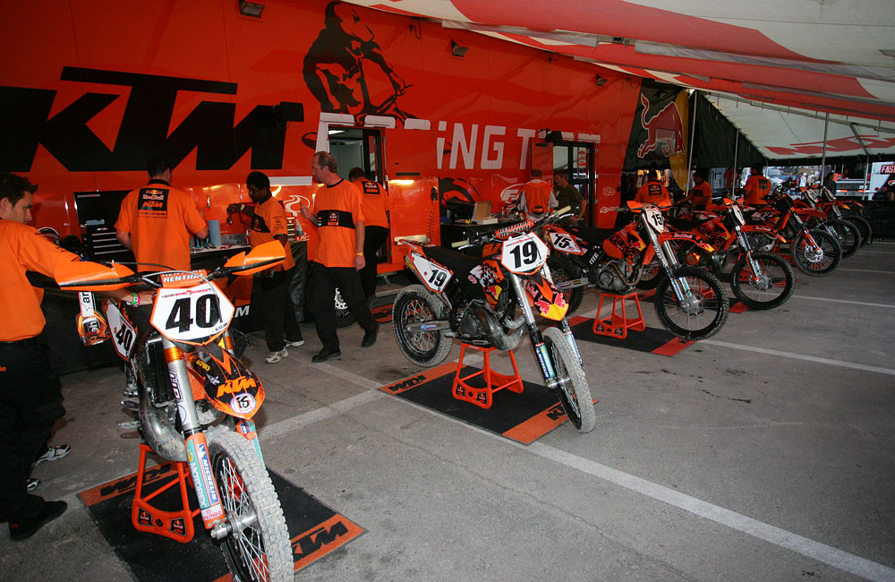 KTM Presence - 2007 Maxxis Endurocross Las Vegas - Motocross Pictures ...