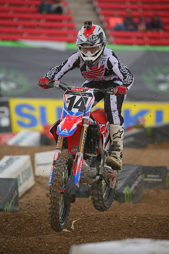 Cole Seely - Vital MX Pit Bits: Las Vegas - Motocross Pictures - Vital MX