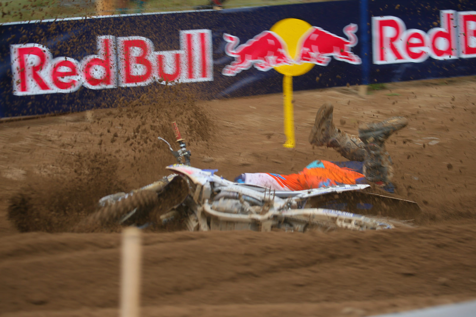 Crash - Pit Bits: Southwick - Motocross Pictures - Vital MX