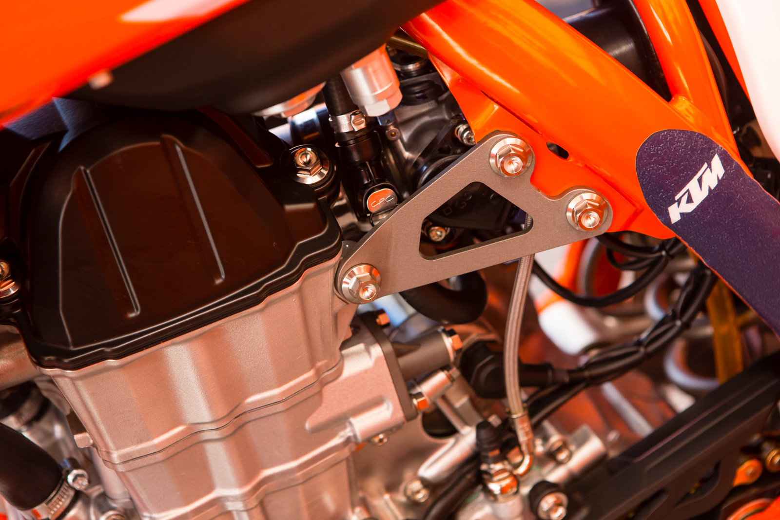 Red Bull KTM's Steel Engine Mounts - Vital MX Pit Bits: Glendale ...