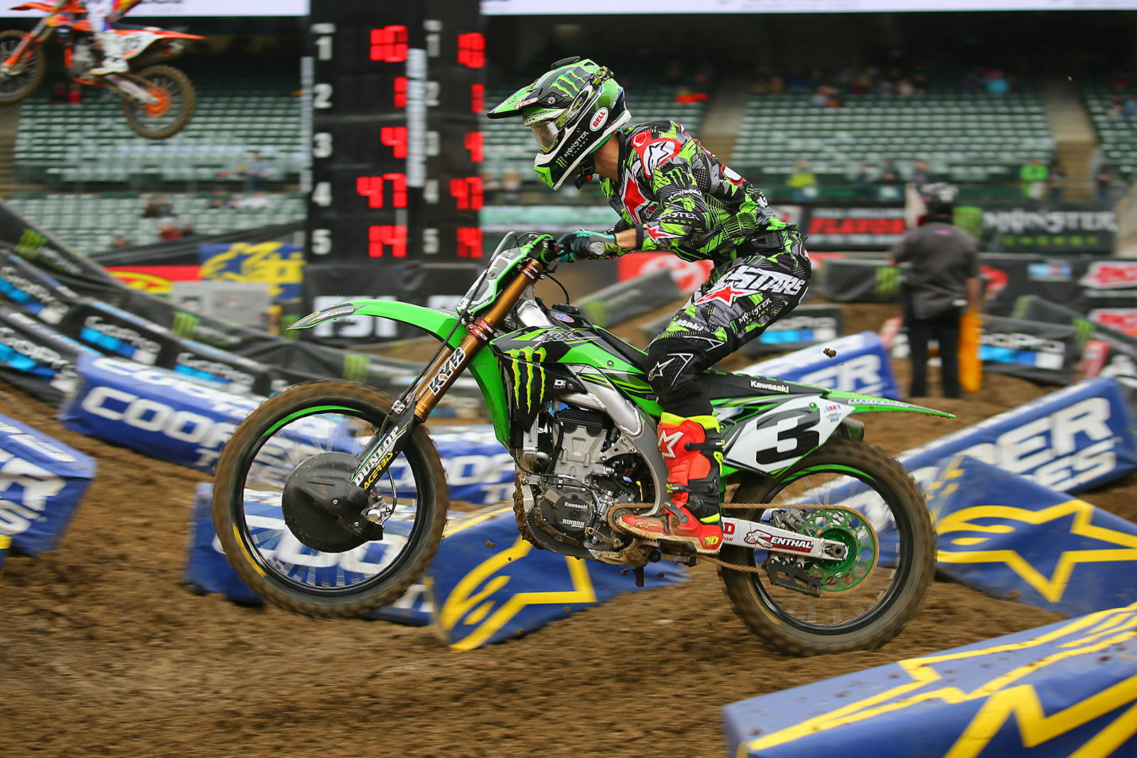Eli Tomac - Vital MX Pit Bits: Oakland - Motocross Pictures - Vital MX