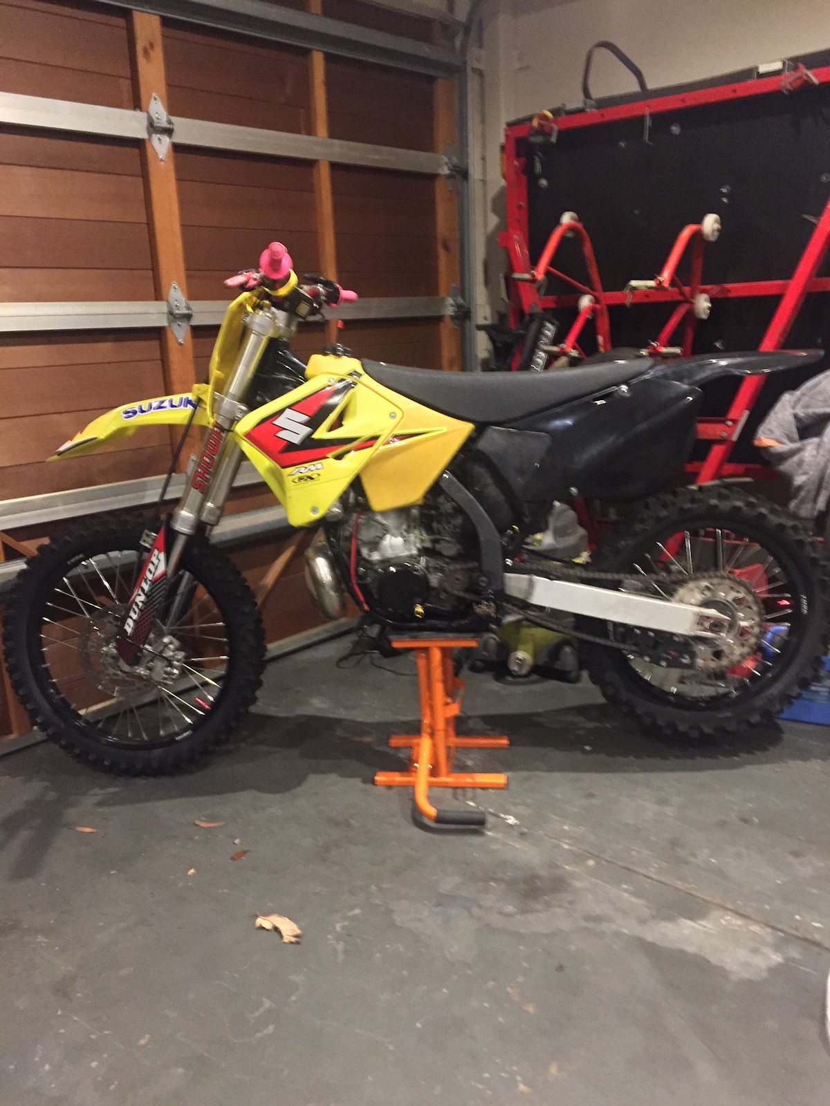 RM250 01 Build - RD123's Bike Check - Vital MX