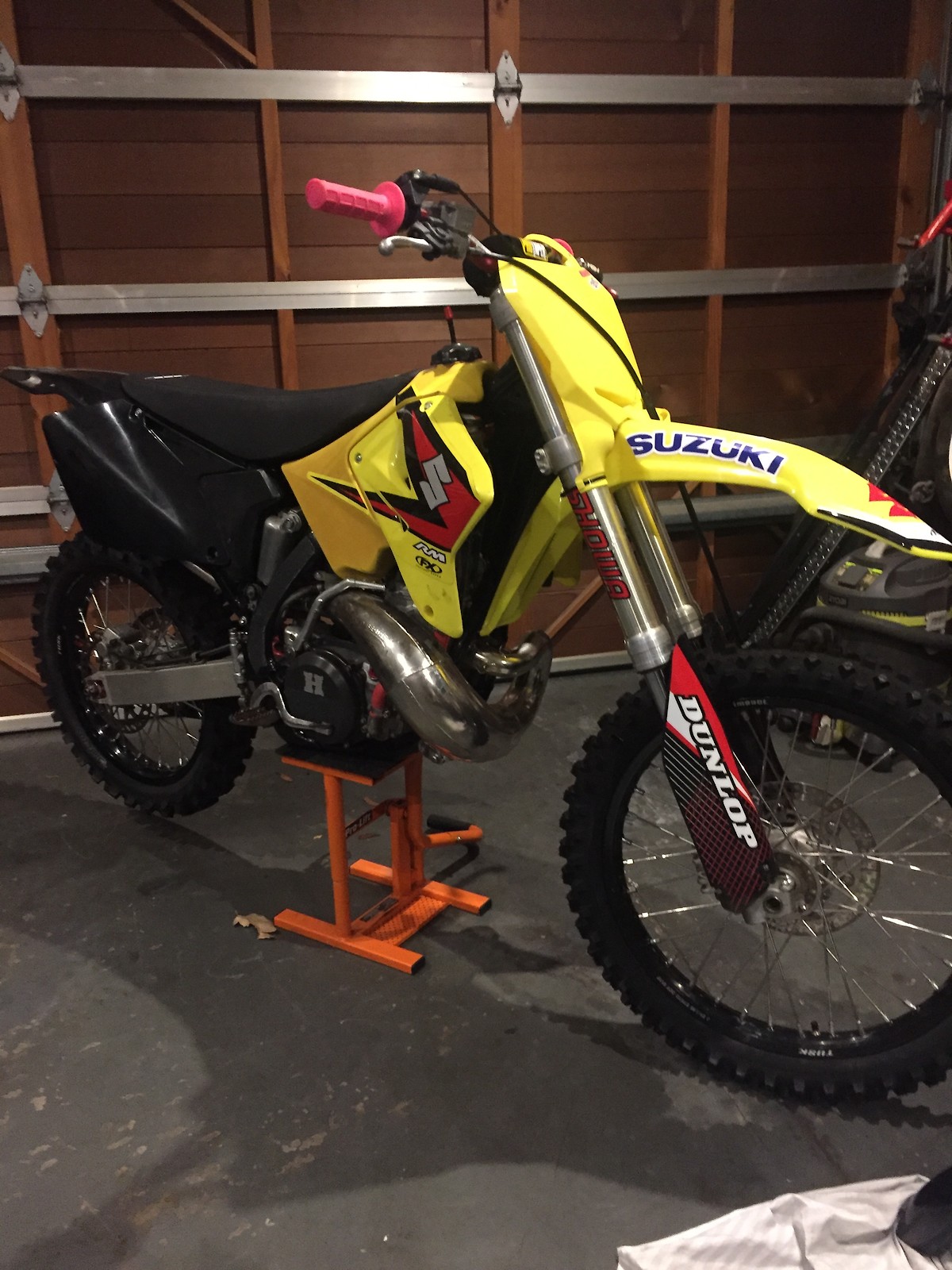 RM250 01 Build - RD123's Bike Check - Vital MX