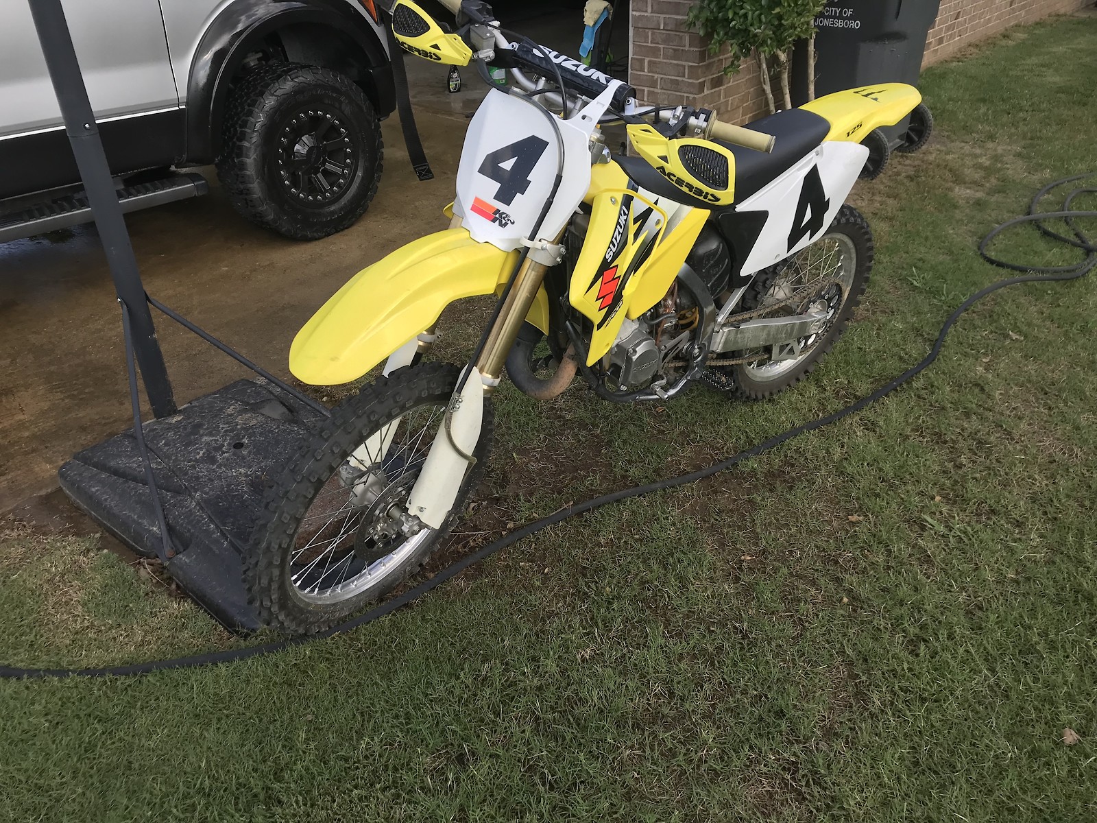 2004 RM 125 - Tyler_Melton's Bike Check - Vital MX