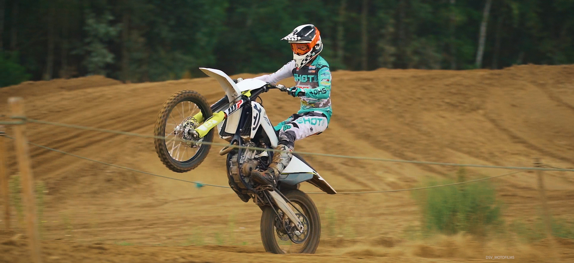 Dutch Champ Shredding Sand | Ft. Kay de Wolf | 4K - Daan Schel ...